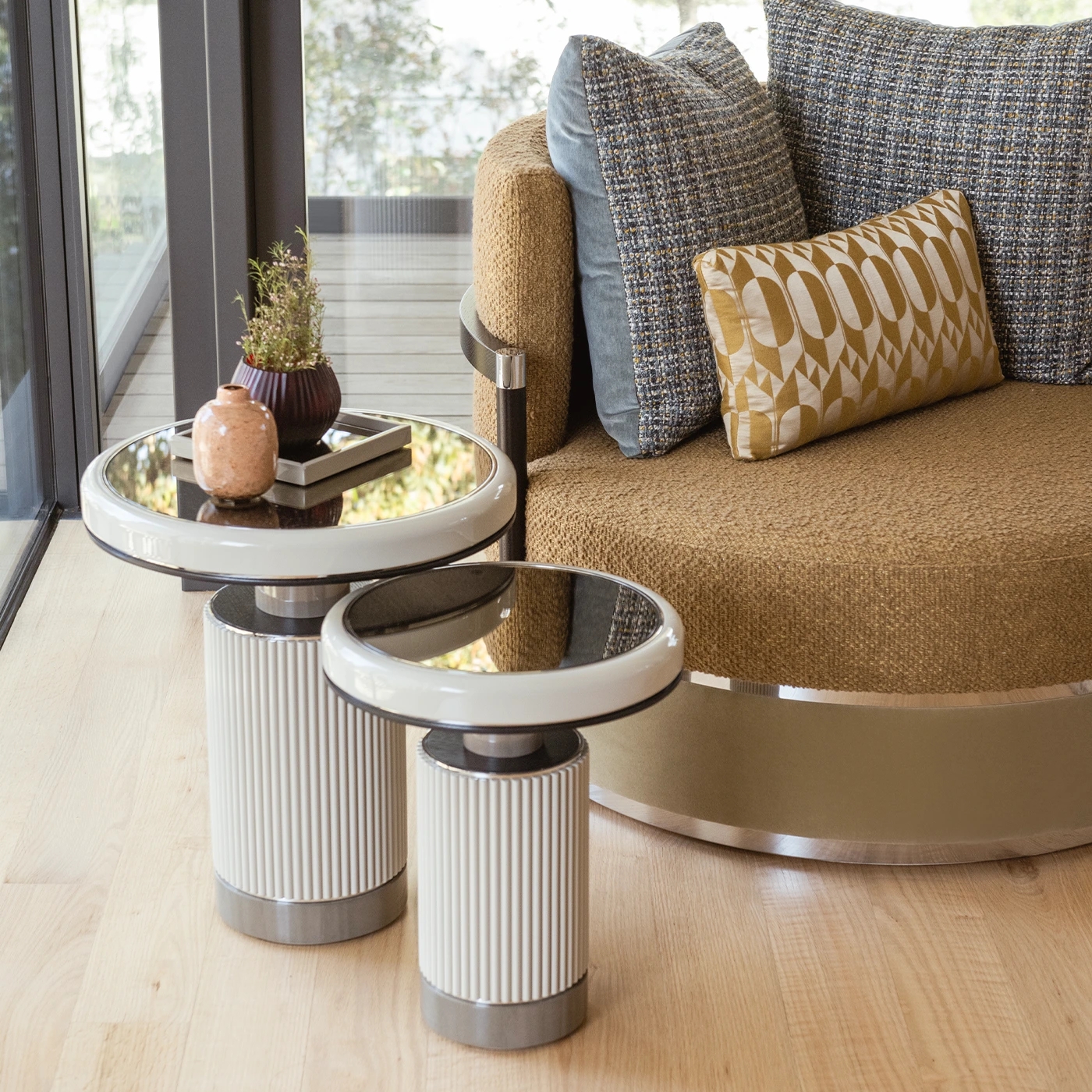 Meet the Como Family