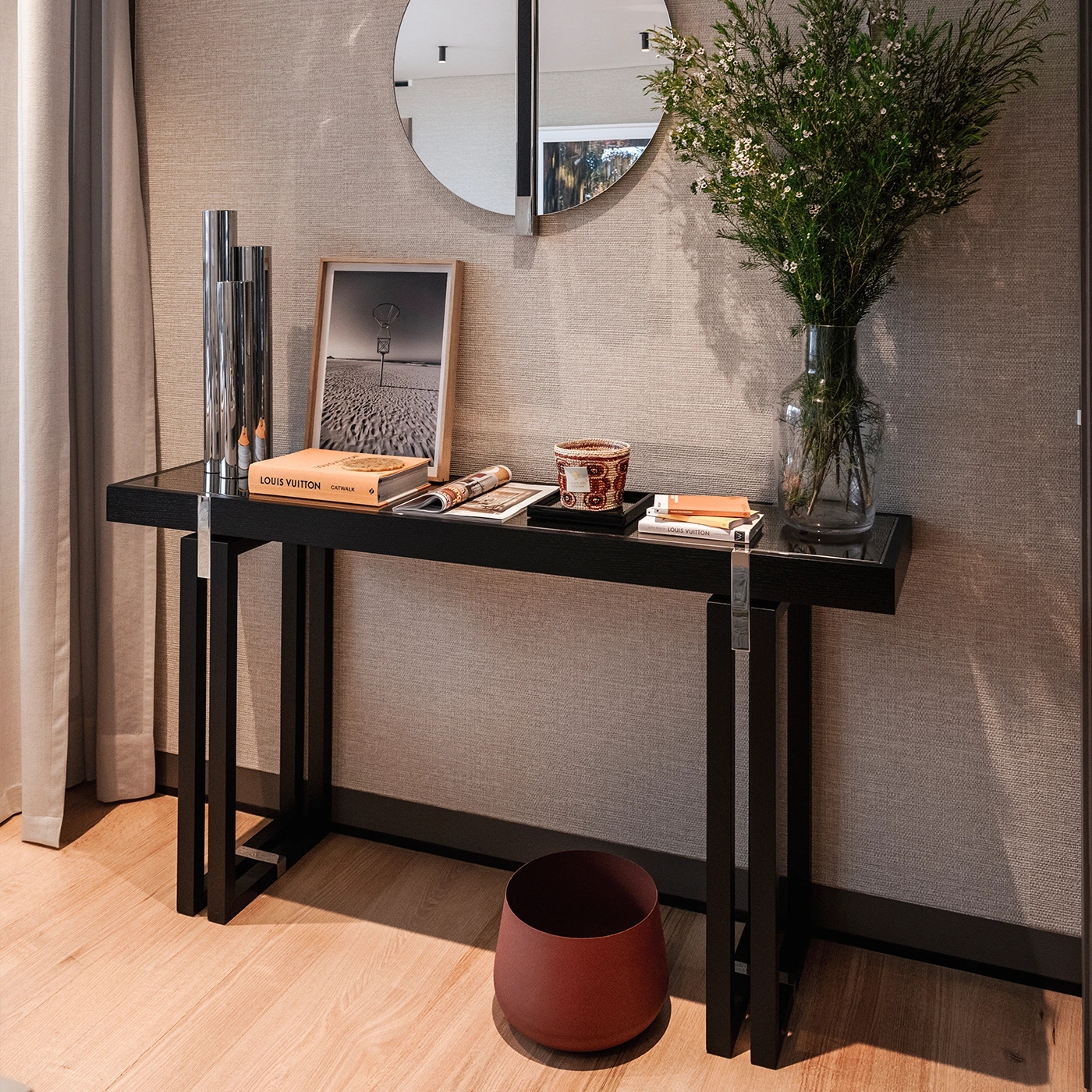 STEP INSIDE THE OFFICE